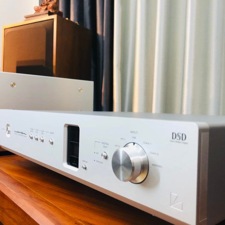 Bộ giải mã DAC Luxman DA-06 Nhật Bản - Thanh Hà Audio