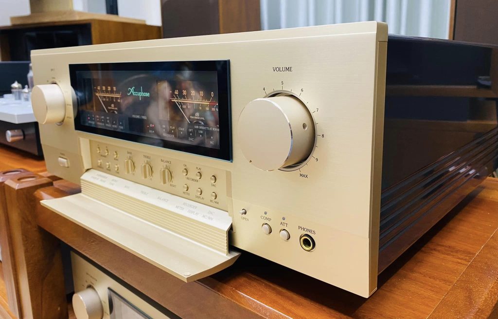 Accuphase E-470 cùng trải nghiệm âm thanh tuyệt vời và hiệu suất cao ...
